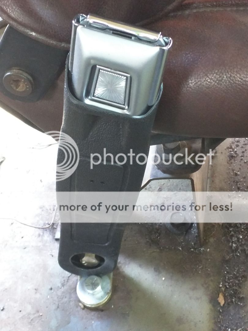 Aftermarket replacement seat belts from seatbeltplanet.com? | Diesel Place