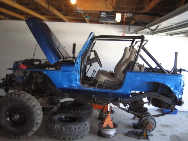 YJ Frame Stretch Underway | Pirate 4x4