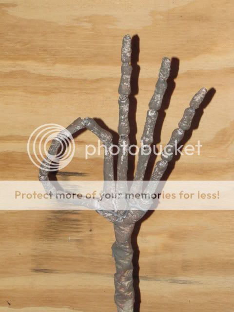 Poseable skeleton hands | Haunt Forum